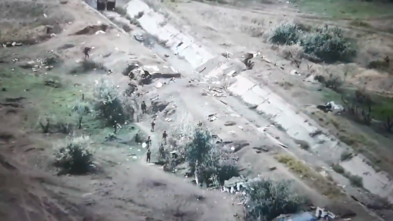 Štandard - Hŕstka Ukrajincov sa vrhla na ruské pozície. Útok zachytila ...