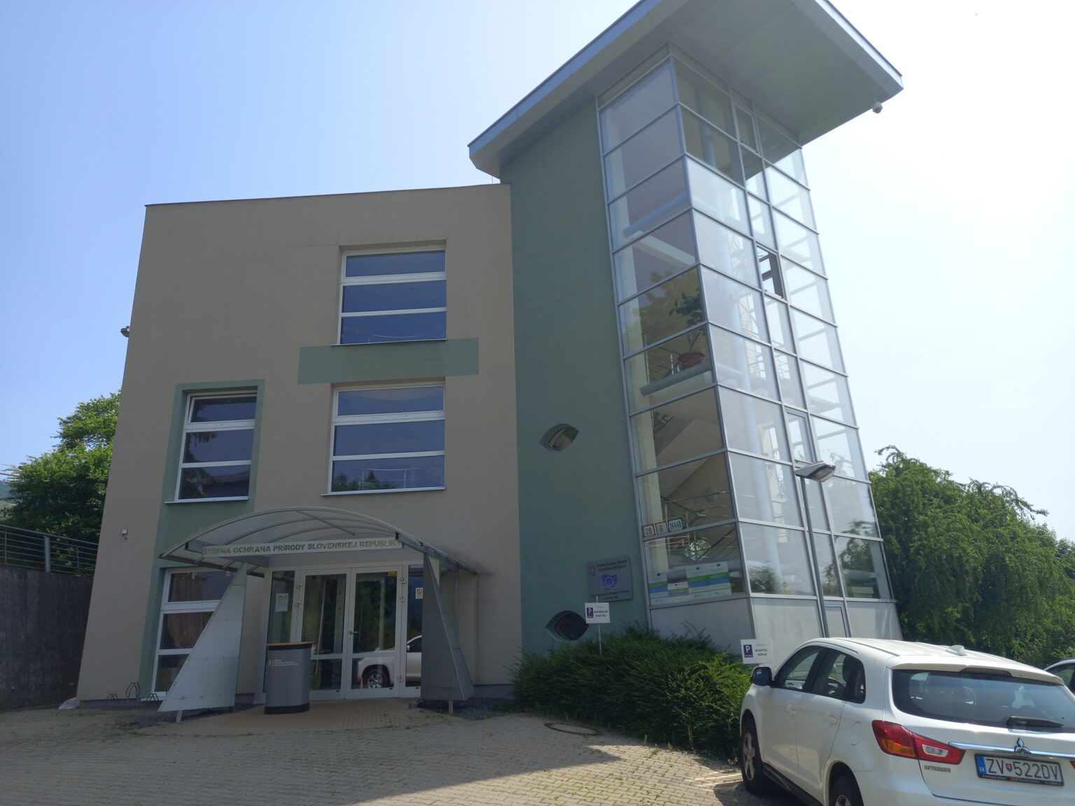 Mäso z medveďov už je v ponuke. Podľa štátneho tajomníka Kuffu je oň záujem